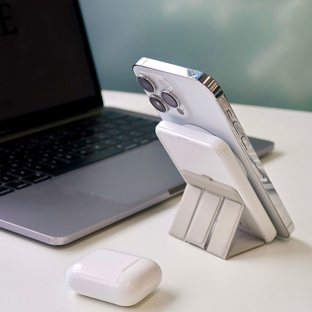 Cableless Portable Charger – Zip Zap